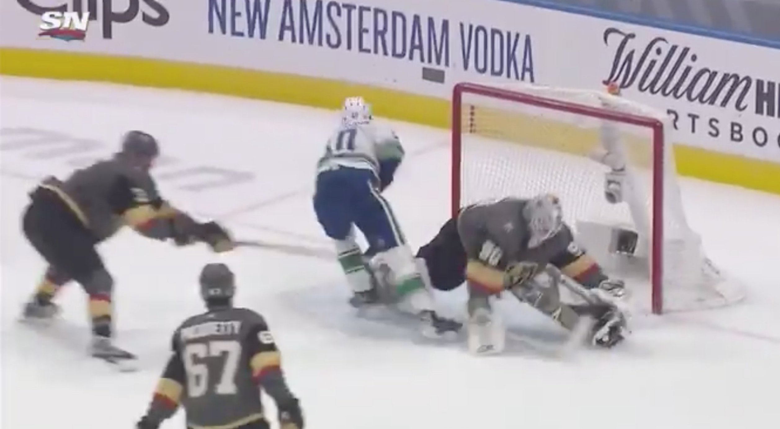 Les séries en bref : Robin Lehner accorde deux buts en quatre tirs ...